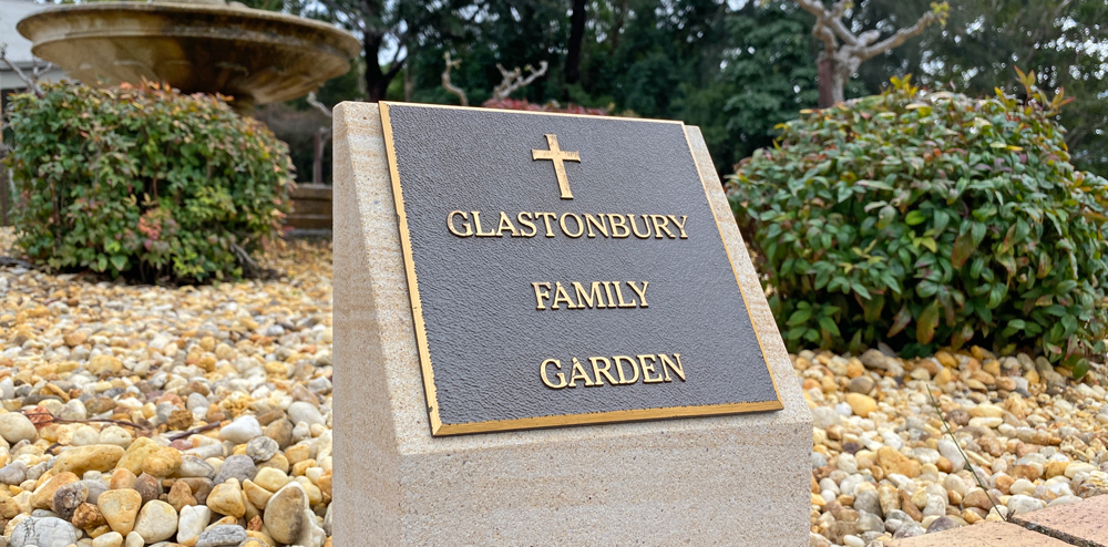 Sandstone Pillar for Family Plaque | Wollongong Memorial Gardens